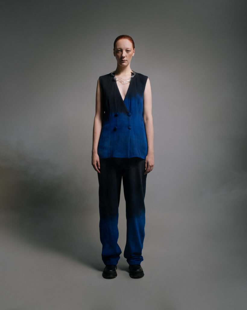 GRADIENT LOOM VEST – MAZ Manuela Alvarez